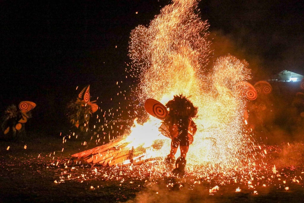 Experience Papua New Guinea's dances of fire — Where Wild Things Roam